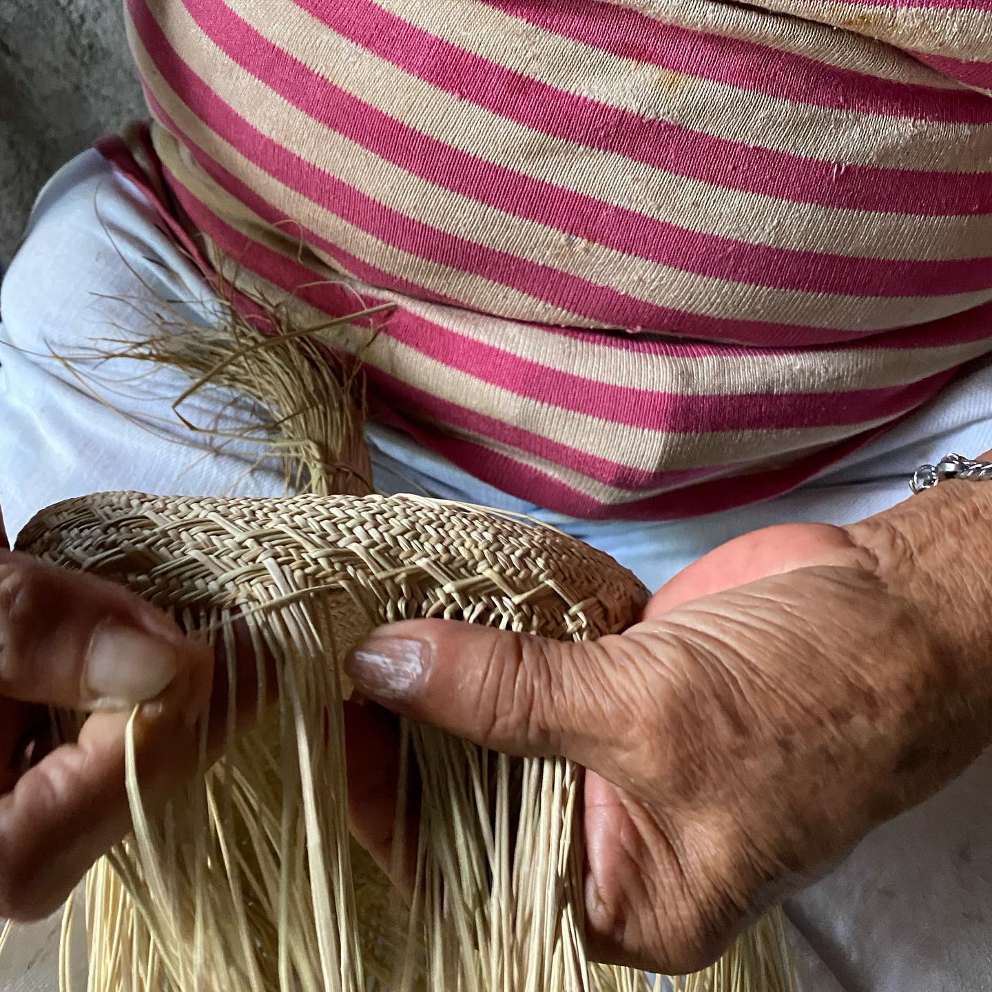 Así se hacen los sombreros de pita en Camoapa - Nicaragua Investiga