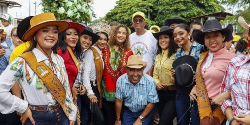 Reyna Rueda impuesta "mayordoma" de las fiestas de Santo Domingo ...