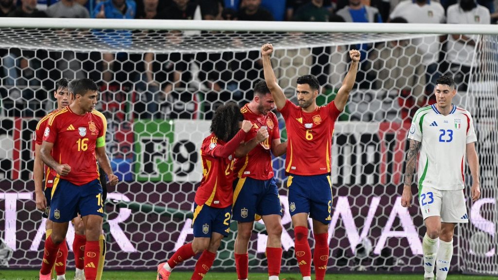 España saca a bailar a Italia y pisa los octavos de la Eurocopa ...